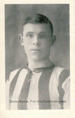 CHARLES BUCHAN (SUNDERLAND, ARSENAL & ENGLAND) FOOTBALL POSTCARD ...