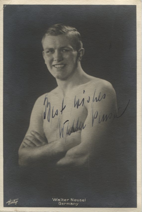 WALTER NEUSEL SIGNED POSTCARD - Boxers: Sportspages.com
