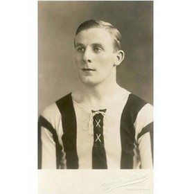Footballers Postcards: Sportspages.com