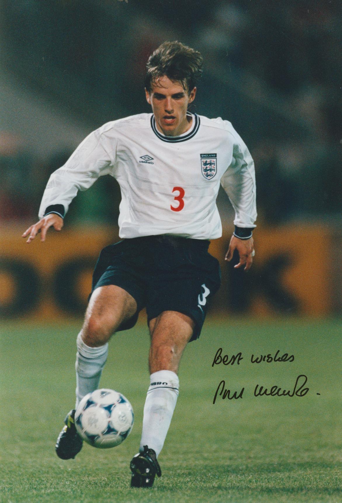 PHIL NEVILLE (ENGLAND) SIGNED PHOTOGRAPH - FOOTBALLERS PHOTOGRAPHS ...