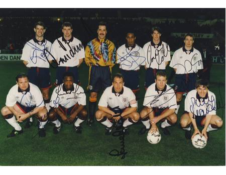 ENGLAND 1994 SIGNED FOOTBALL PHOTOGRAPH - Football Teams Photographs ...