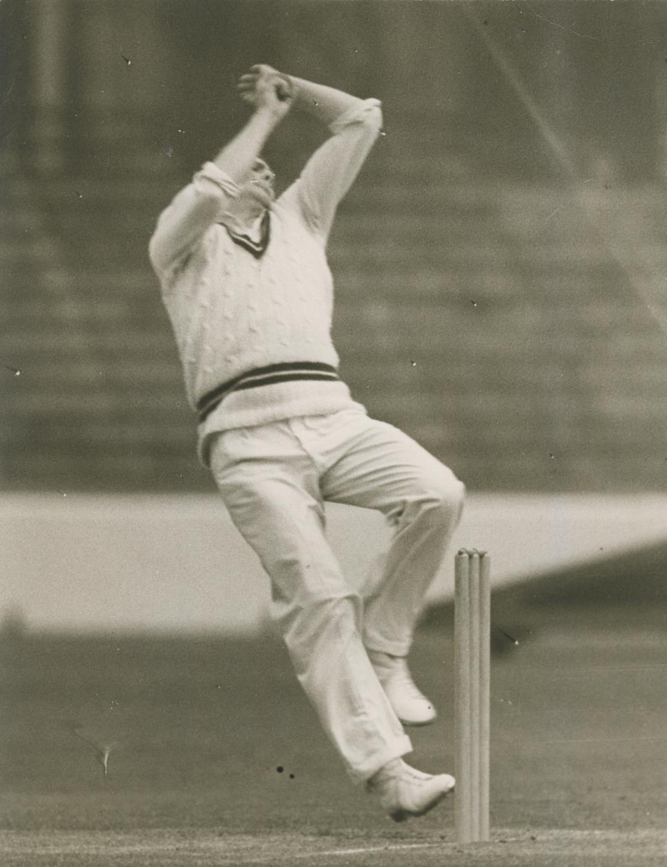 DAVID GIBSON 1958 (SURREY) CRICKET PHOTOGRAPH - Photographs of ...