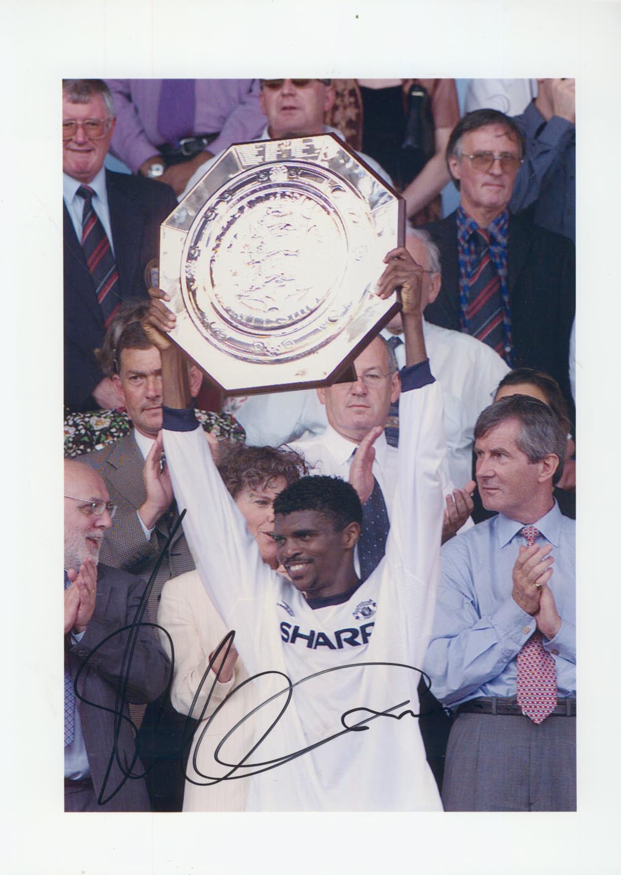 KANU (ARSENAL) 1999 SIGNED PHOTOGRAPH - FOOTBALLERS PHOTOGRAPHS ...