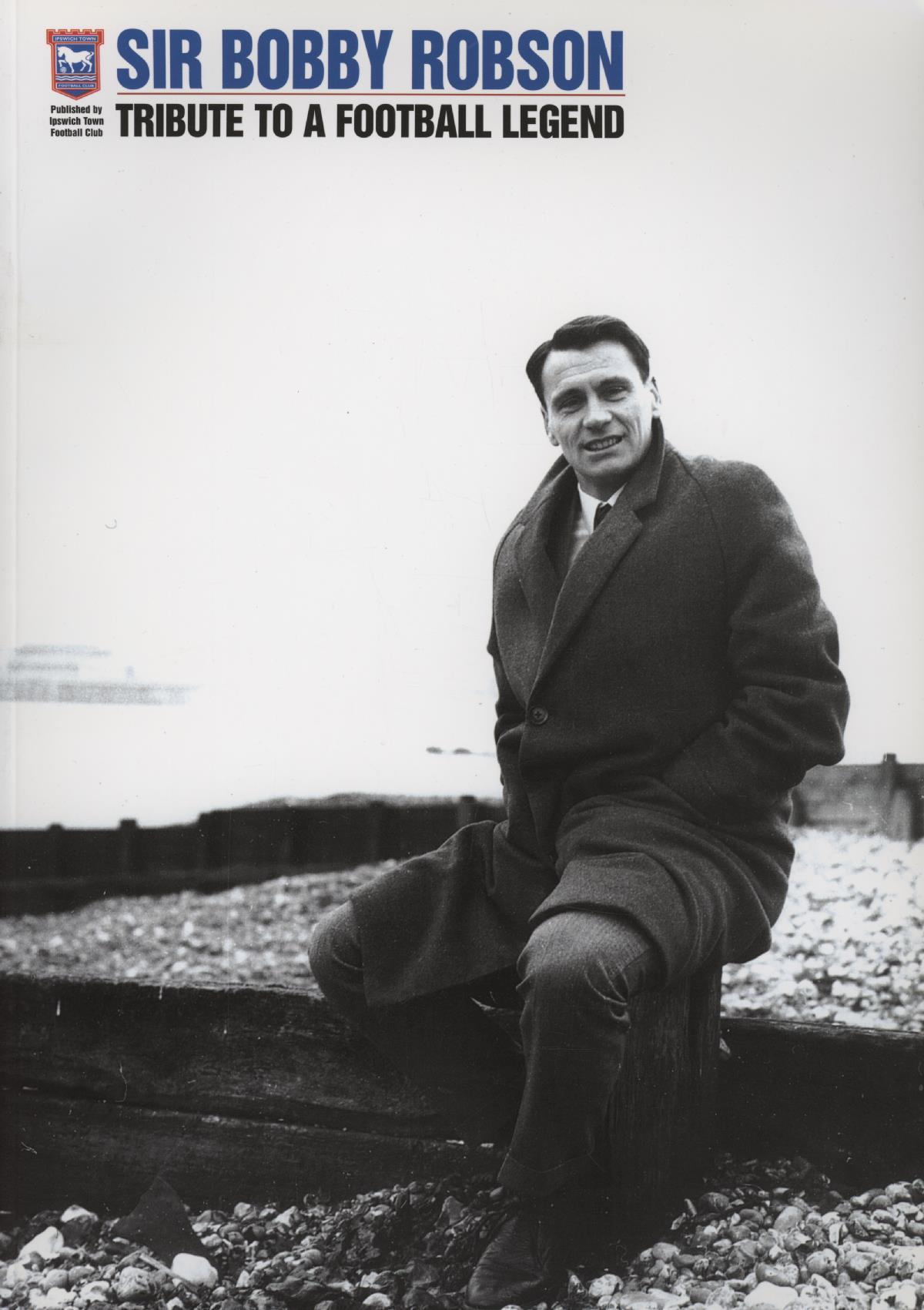 SIR BOBBY ROBSON - TRIBUTE TO A FOOTBALL LEGEND - Football Biographies ...