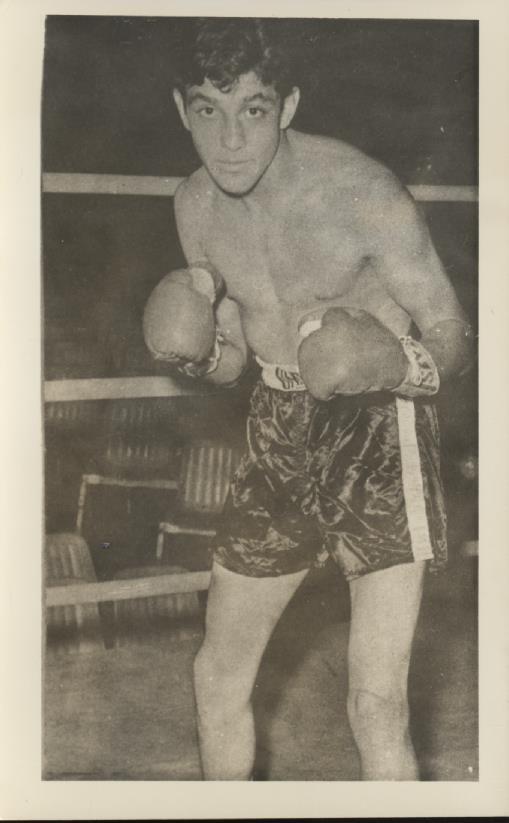 MANDO RAMOS BOXING PHOTOGRAPH - Boxers: Sportspages.com