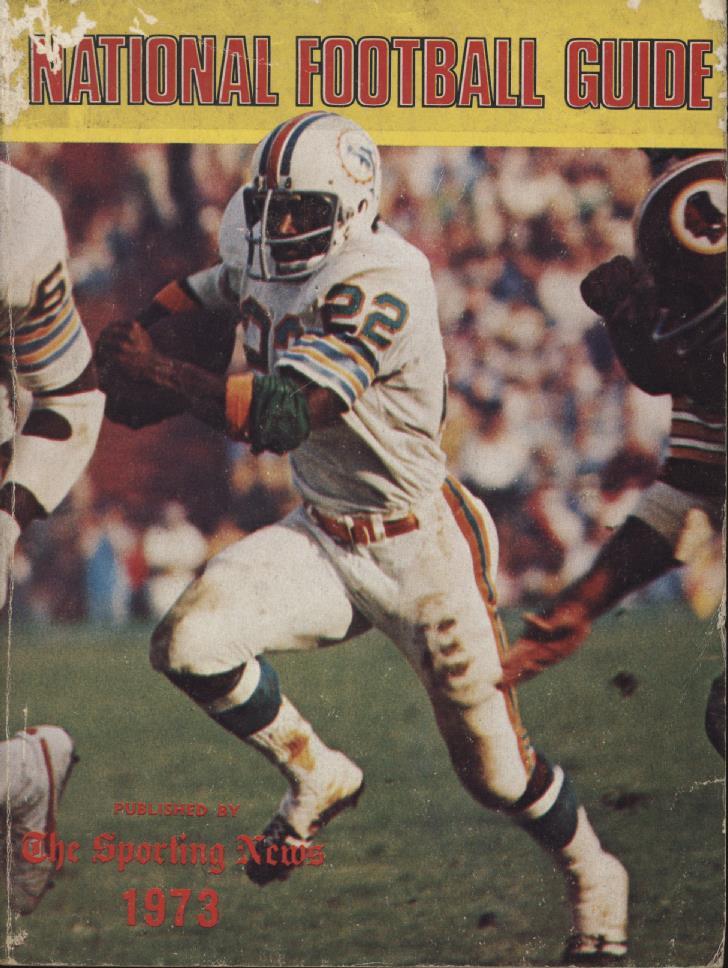 THE SPORTING NEWS' 1973 NATIONAL FOOTBALL GUIDE: Sportspages.com