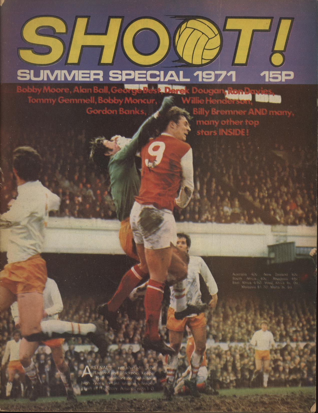 SHOOT! - SUMMER SPECIAL 1971 - Football Booklets: Sportspages.com